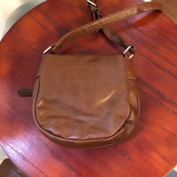 Kenneth Cole Reaction | Bags | Kenneth Cole Reaction Small Brown ...